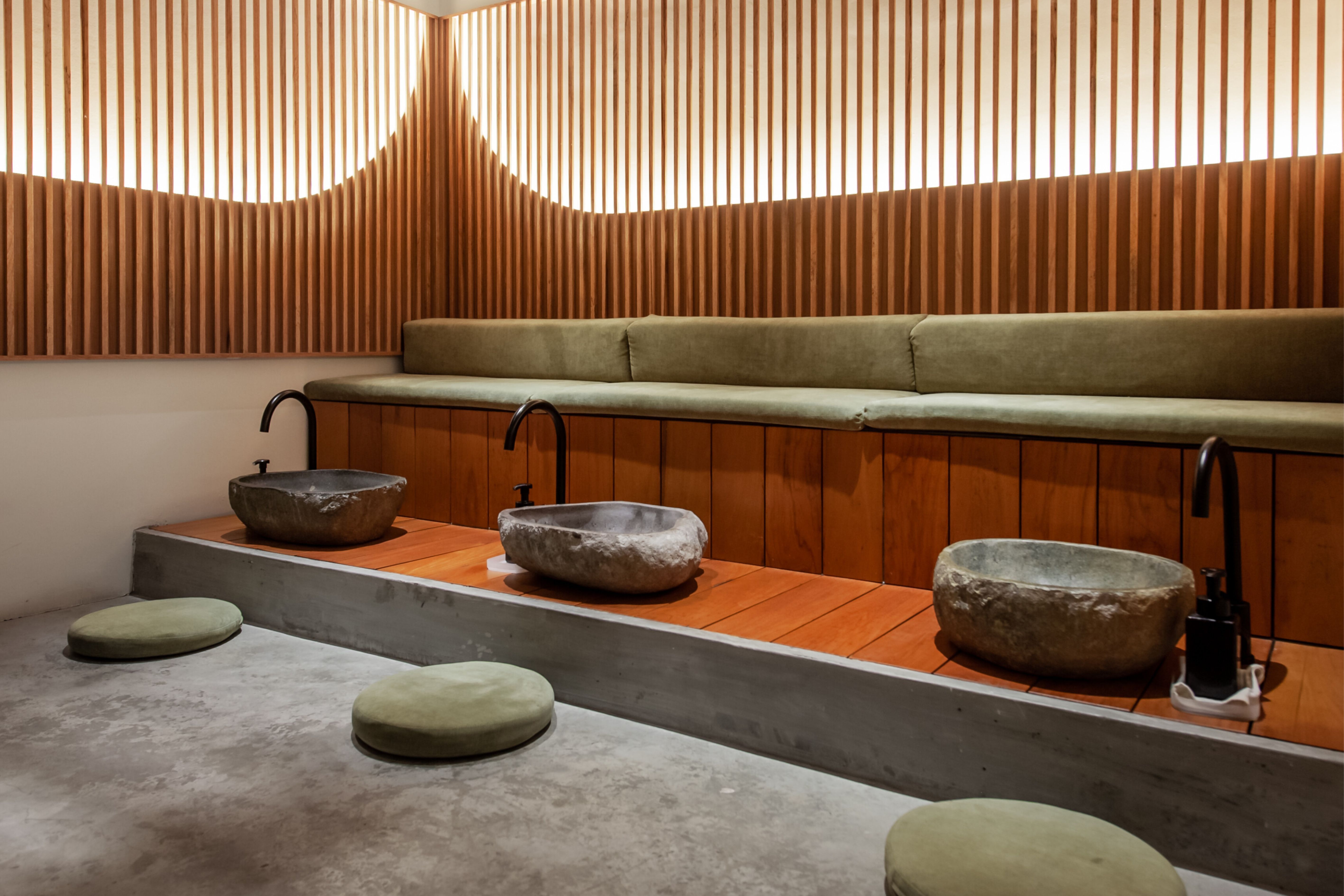 Onsen Spa L Urban Retreat Onsen Spa